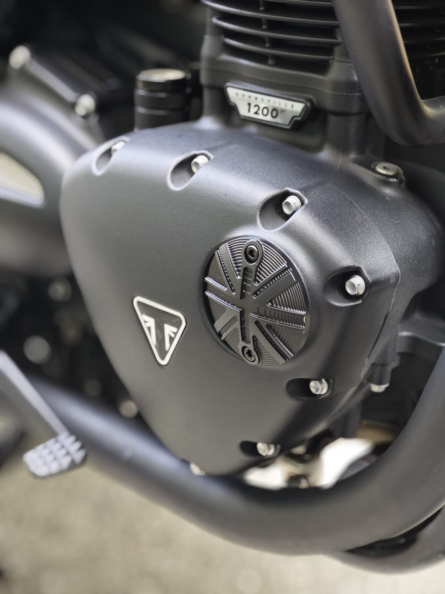 Motone Customs Union Jack Clutch Cover - Black - A & J cycles – A&J Cycles